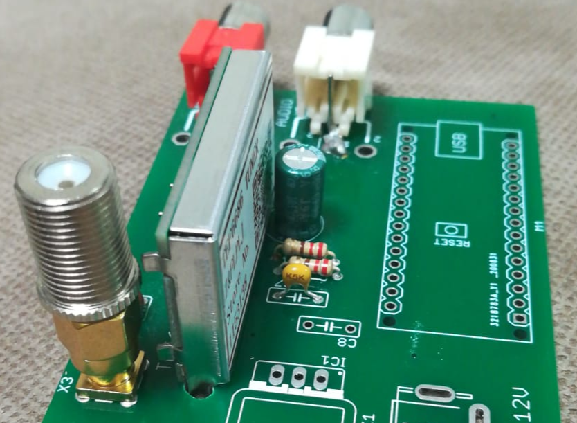 使用TEF6686调谐器制作超级收音机 - 电路设计论坛 - 电子技术论坛 - 广受欢迎的专业电子论坛!